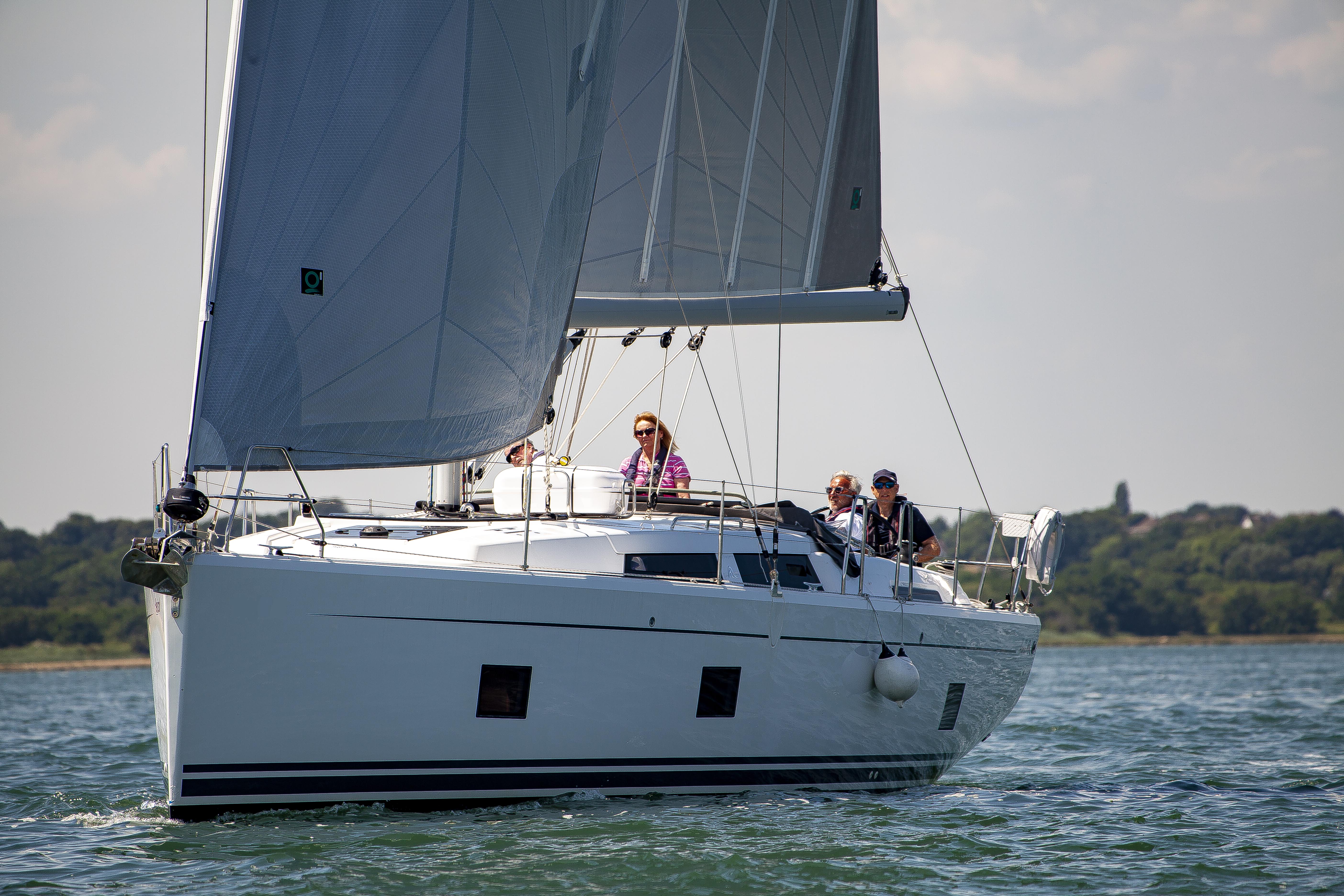 Home - Hamble Point Yacht Charters